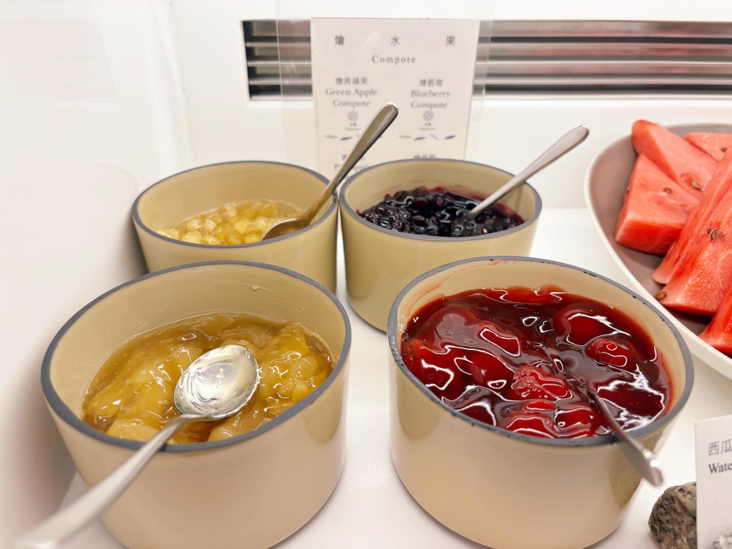 高雄洲際酒店「SEEDS 大地義式餐廳」精緻的假日早午餐。 – Popo小日子
